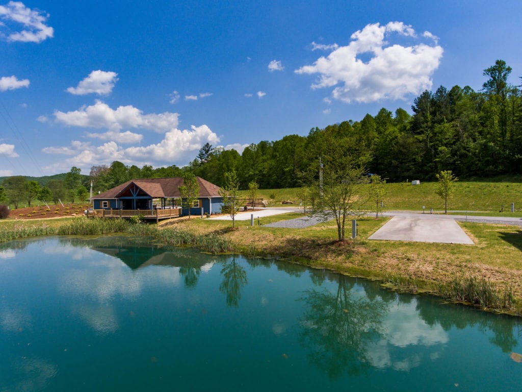 4 Reasons to Rent a Tiny Home in Blue Ridge, Georgia for Your Vacation
